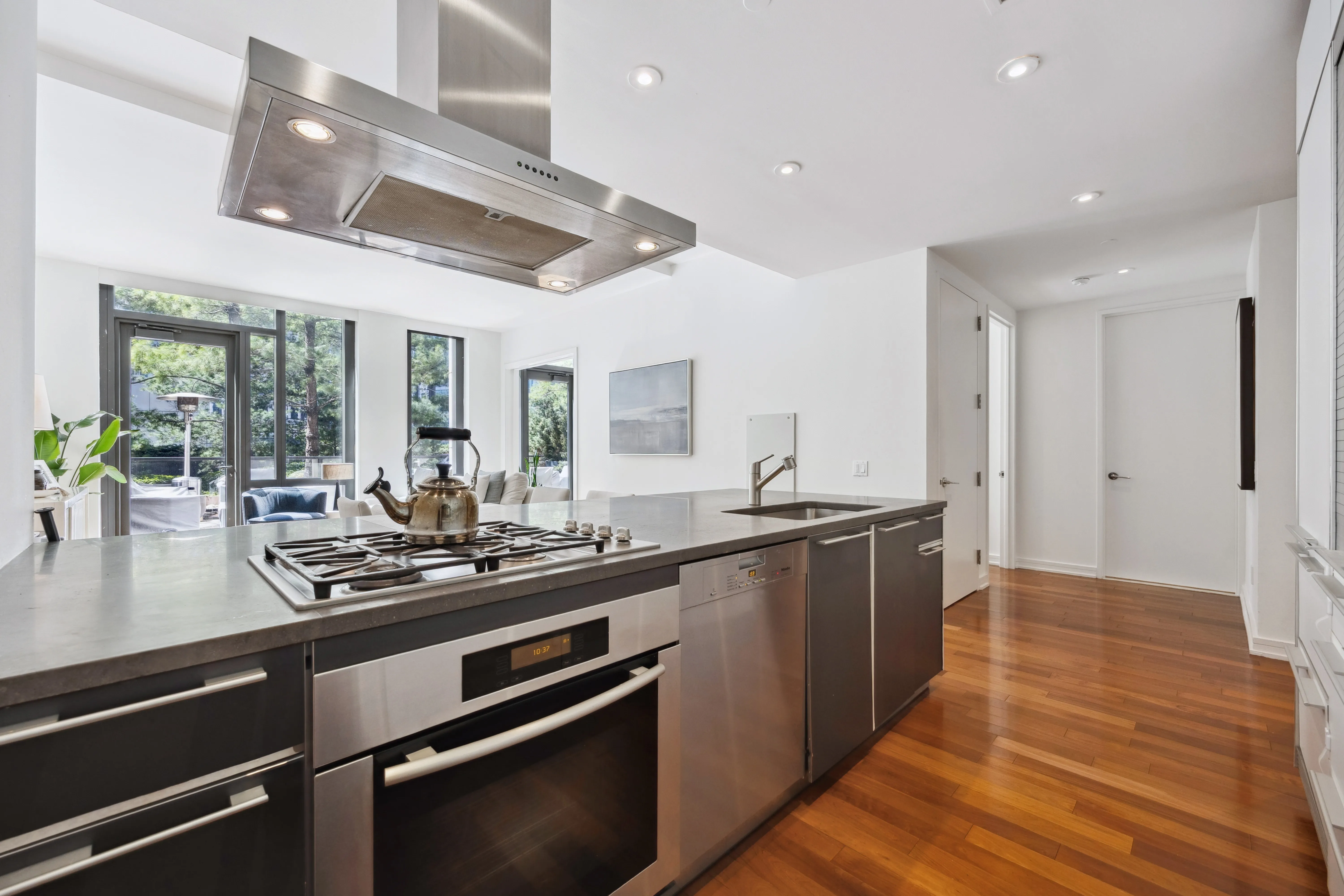 99 Warren Street #5D in Tribeca, Manhattan | StreetEasy