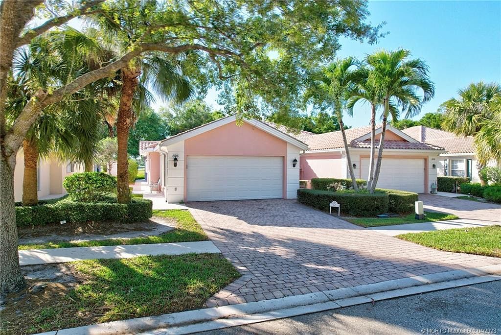 895 SW Balmoral Trce, Stuart, FL 34997 | Zillow