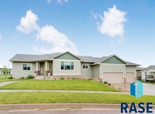 7700 W Ione St, Sioux Falls, SD 57106 | MLS #22504868 | Zillow