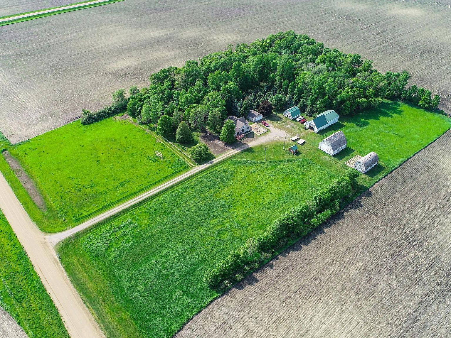 19207 220th St, Lucan, MN 56255 | Zillow