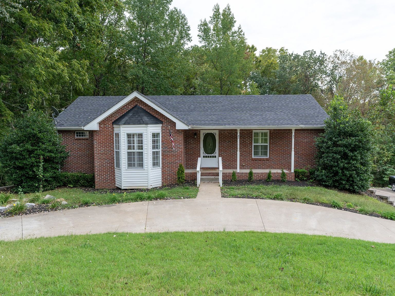 674 Chesterfield Cir, Clarksville, TN 37043 | MLS #2601700 | Zillow