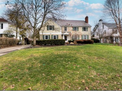 2685 Rocklyn Rd, Shaker Heights, OH 44122 | Zillow