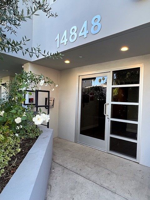 14848 Delano St # B2, Van Nuys, CA 91411 | Zillow