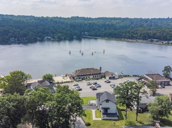 Pines Lake - Wayne NJ Real Estate - 9 Homes For Sale | Zillow