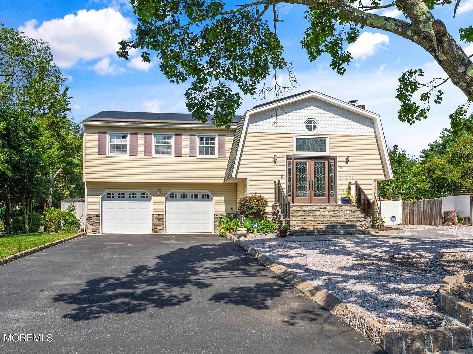 5 Maplecrest Court, Toms River, NJ 08753 | MLS #22520458 | Zillow