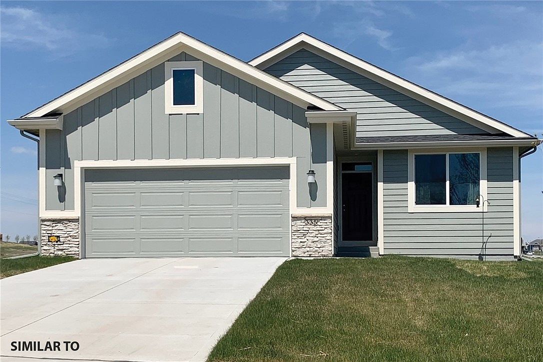 305 NW Rosemont Cir, Waukee, IA 50263 | Zillow