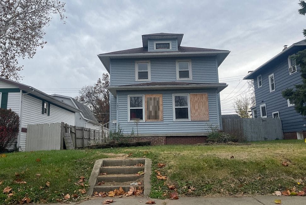1611 Spring St, Fort Wayne, IN 46808 | Zillow