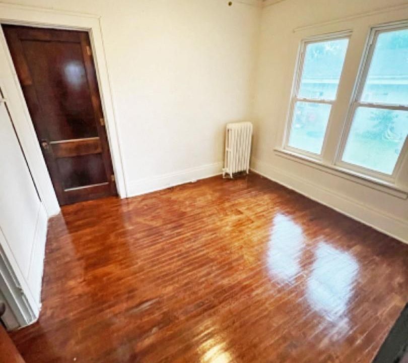 404 S Main St, Fayette, IA 52142 | Zillow