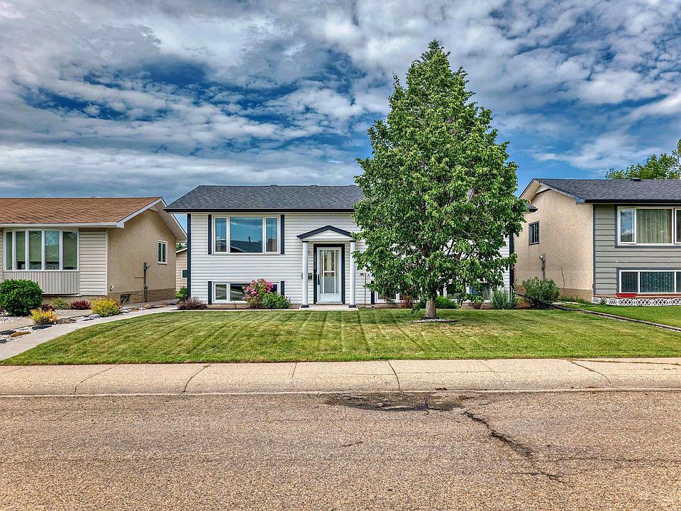 16812 98th Ave NW, Edmonton, AB T5P 0H1 | MLS #E4395525 | Zillow