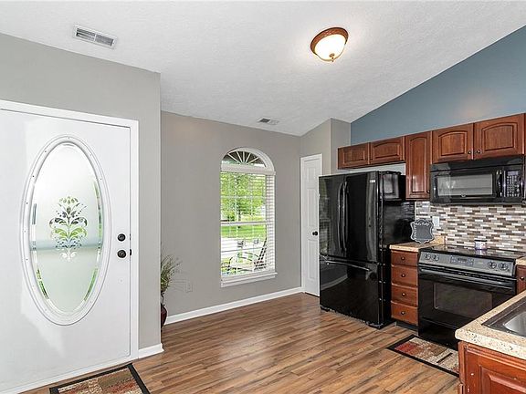 4006 Owster Ln, Indianapolis, IN 46237 | Zillow