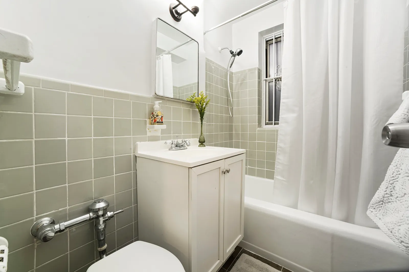 800 Grand Concourse #1FS in Concourse, Bronx | StreetEasy