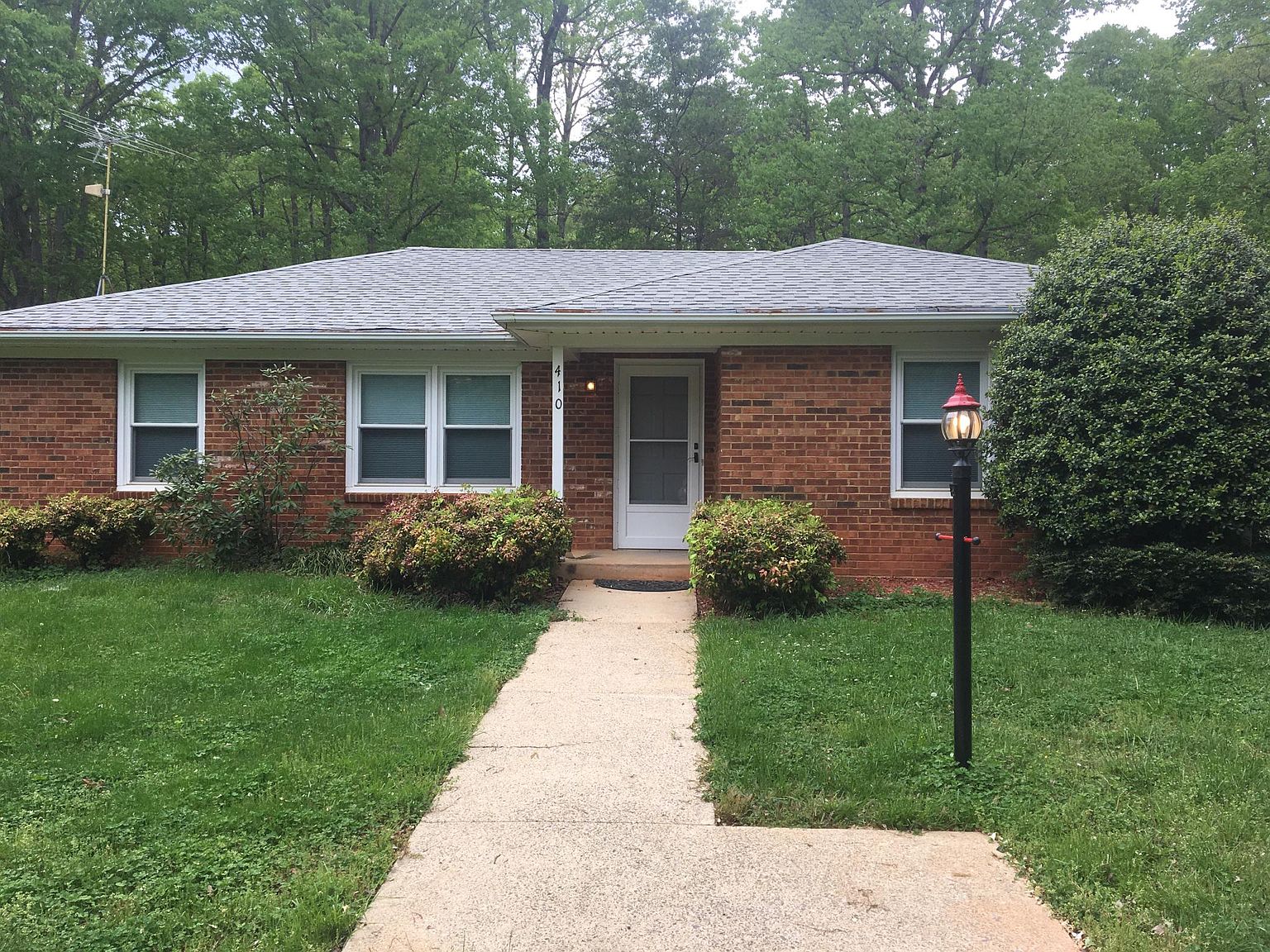 410 Toll Gate Rd, Concord, VA 24538 | Zillow