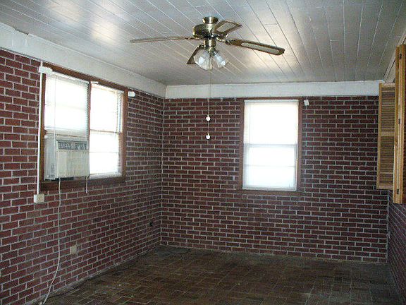 228 Freeman Mill Rd, Hamlet, NC 28345 | Zillow