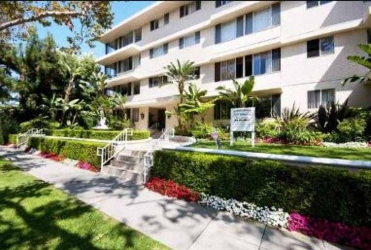 470 S Bedford Dr #104, Beverly Hills, CA 90212 | Zillow