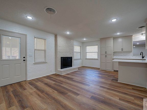 102 Travis Dr, Maud, TX 75567 | MLS #116735 | Zillow