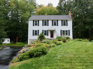 42 Hampton Falls Rd, Exeter, NH 03833 | Zillow