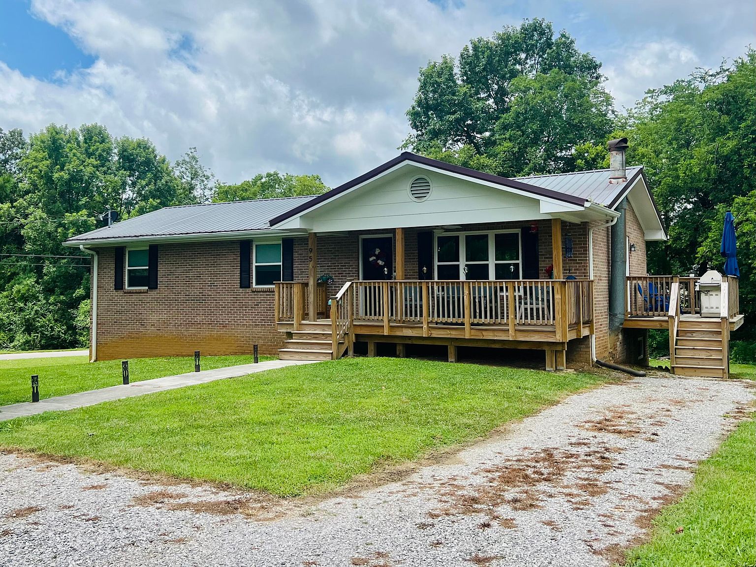 95 Rosewood Dr, Trenton, GA 30752 | MLS #1377016 | Zillow