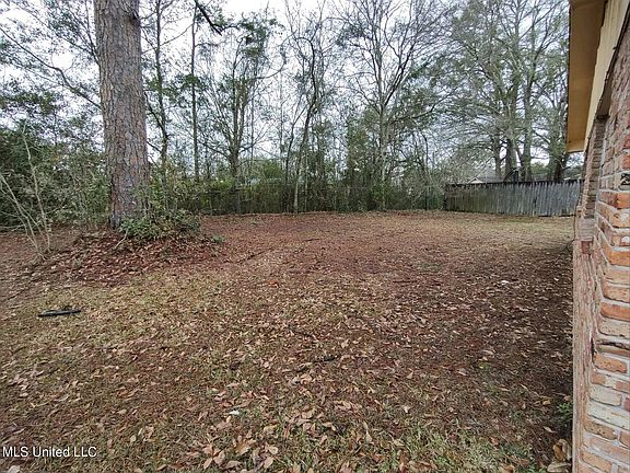 5632 Rose Dr, Moss Point, MS 39563 | Zillow