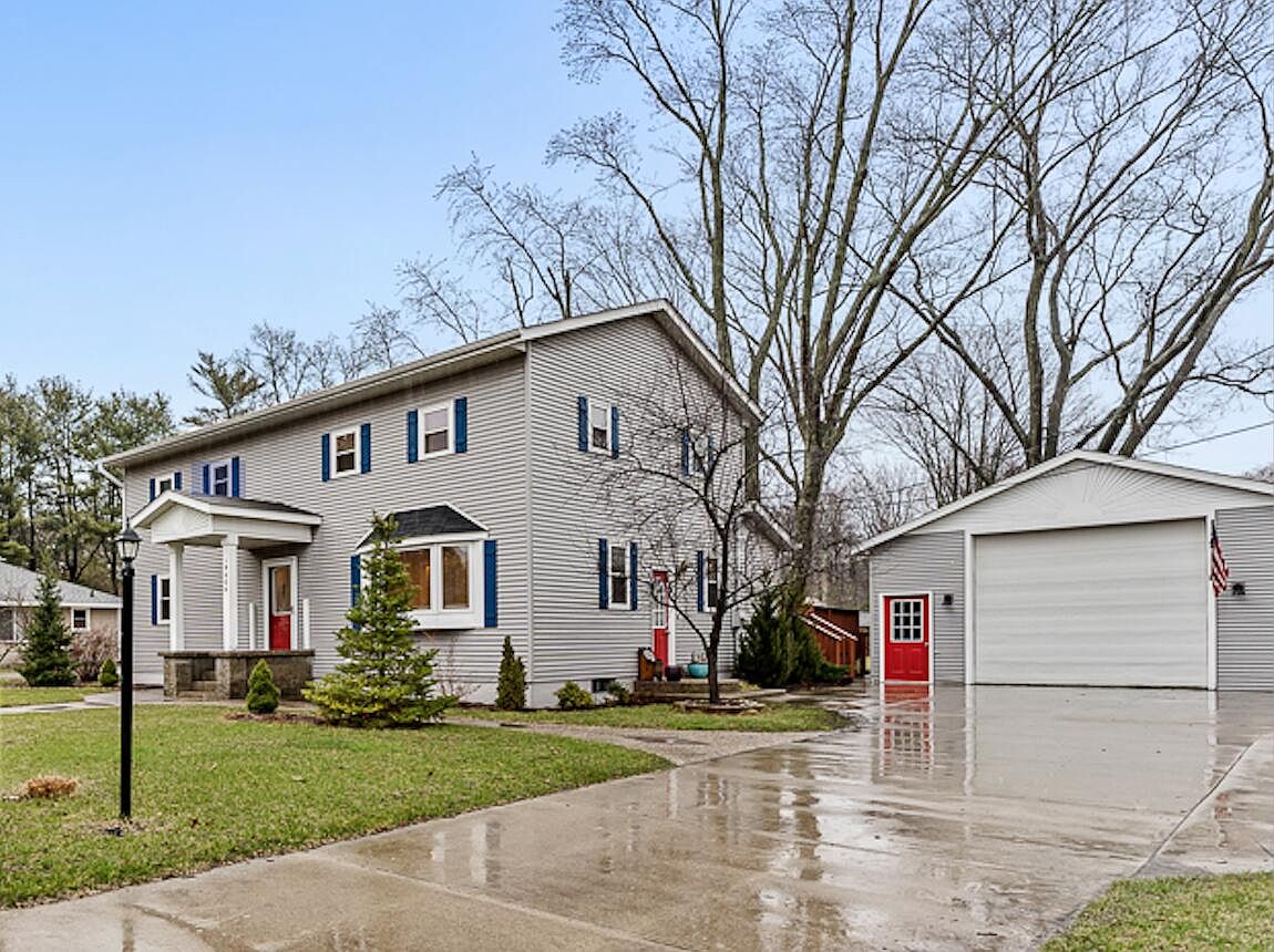 19000 W Spring Lake Rd, Spring Lake, MI 49456 | Zillow