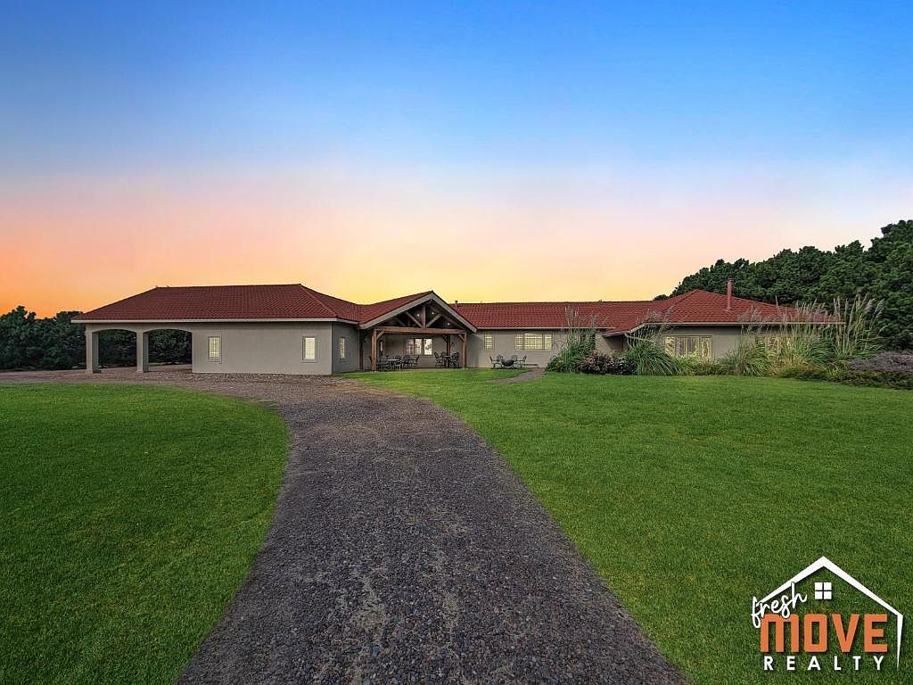 2257 100th Rd, Sublette, KS 67867 | Zillow