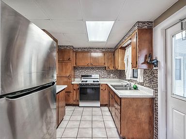 904 W Duval St, Lantana, FL 33462 | Zillow