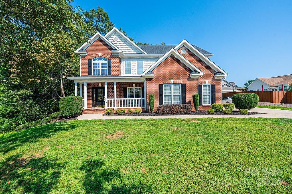 2594 Knoll Ridge Ct, Hickory, NC 28602 | MLS #4177398 | Zillow