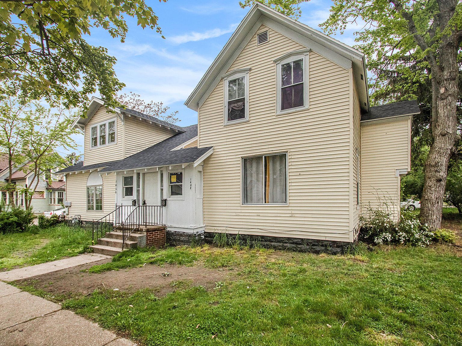 1430-1432 Hoyt St, Muskegon, MI 49442 | MLS #24023921 | Zillow