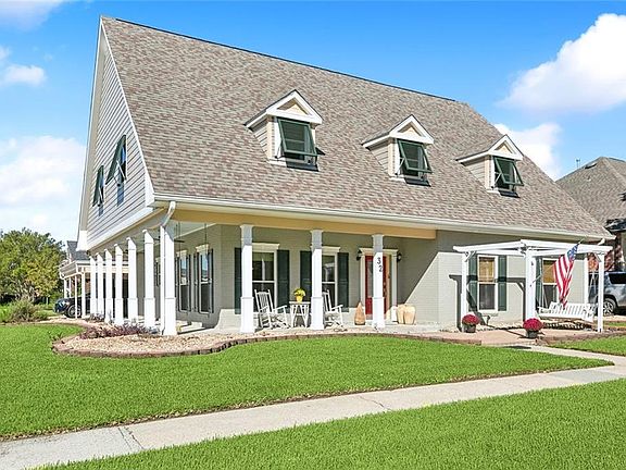32 Doescher Dr, Harahan, LA 70123 | MLS #2469493 | Zillow