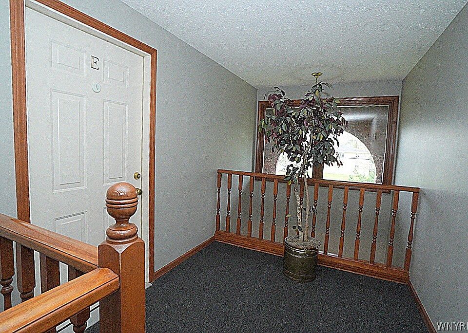 1181 Indian Church Rd FLOOR 1, Buffalo, NY 14224 | Zillow