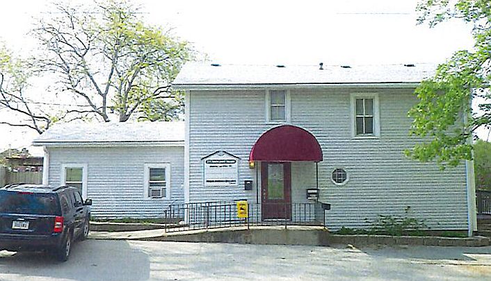 211 N Locust St, Glenwood, IA 51534 | MLS #11233639 | Zillow