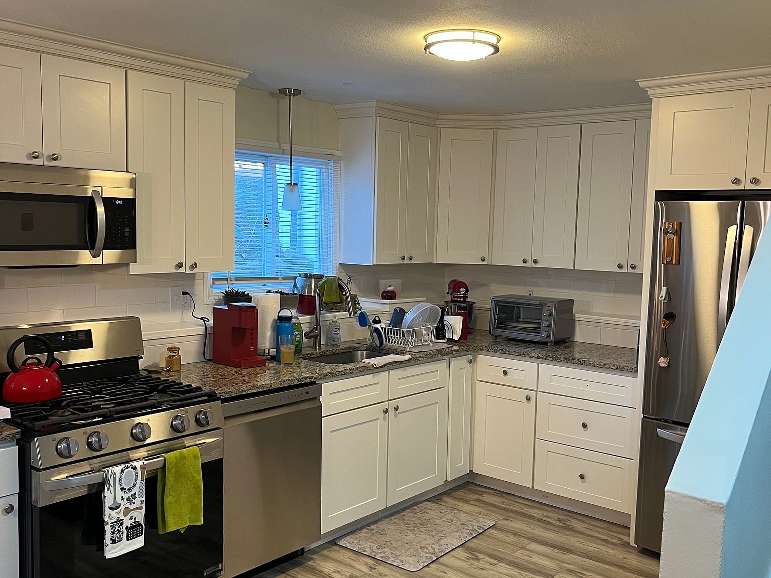 140 Springfield Ave FLOOR 2, Johnston, RI 02919 | Zillow