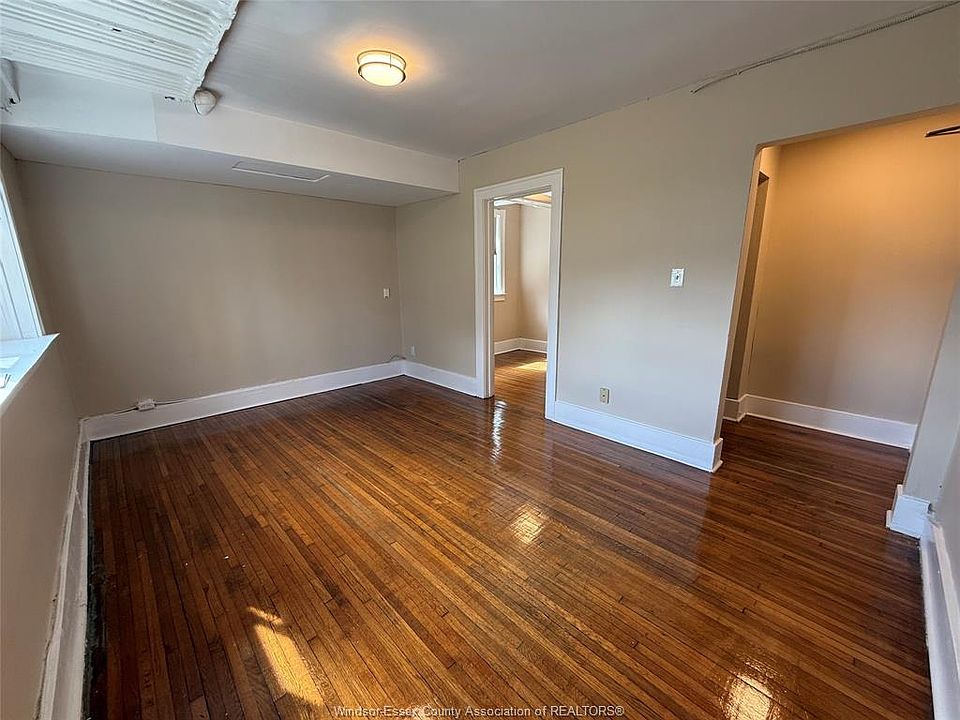 249 Pillette Rd Windsor ON | Zillow