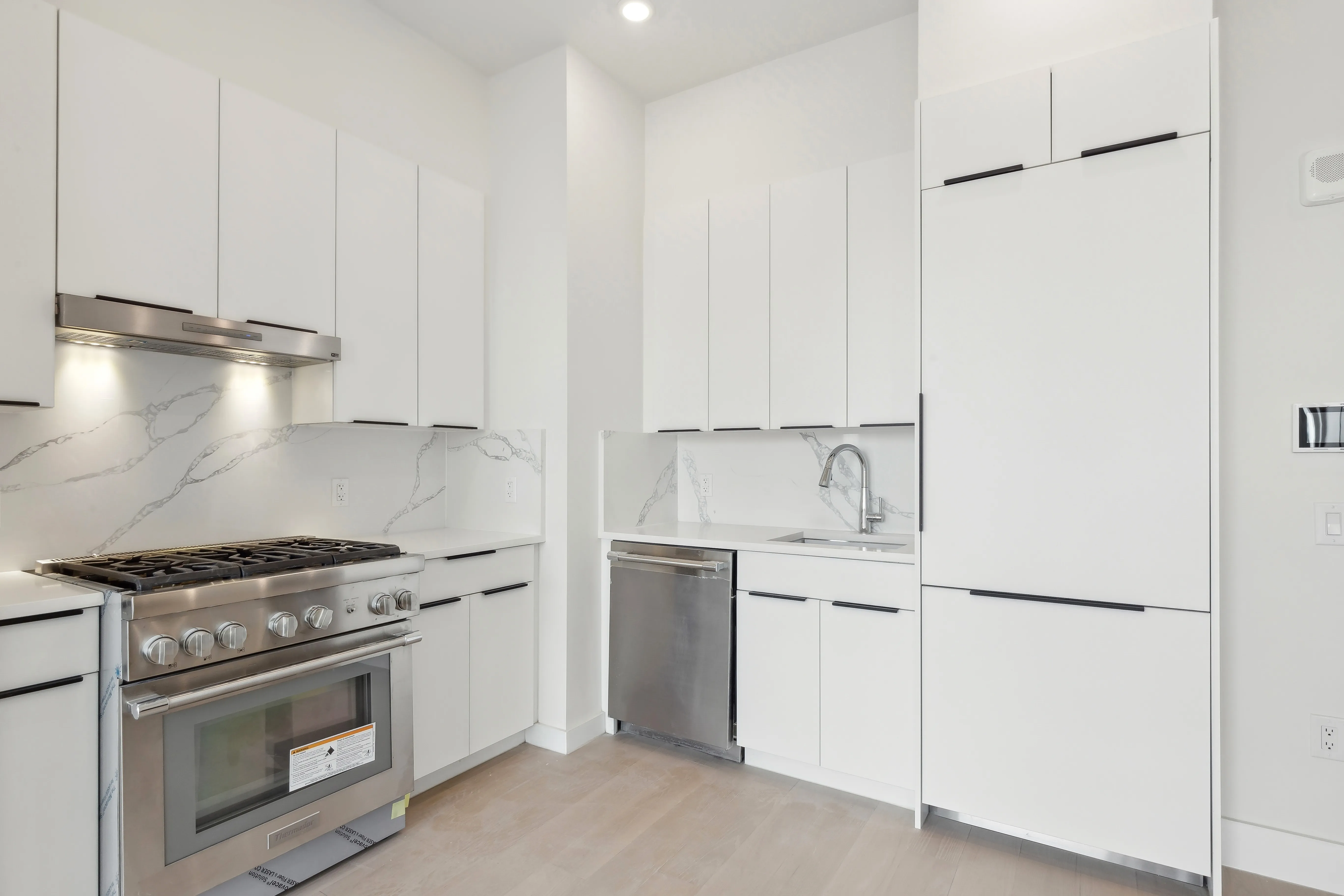 139 Bowery #12B in Lower East Side, Manhattan | StreetEasy