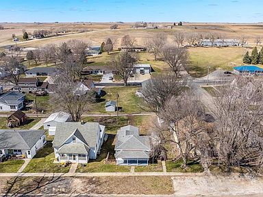 109 3rd Ave, Earling, IA 51530 | Zillow