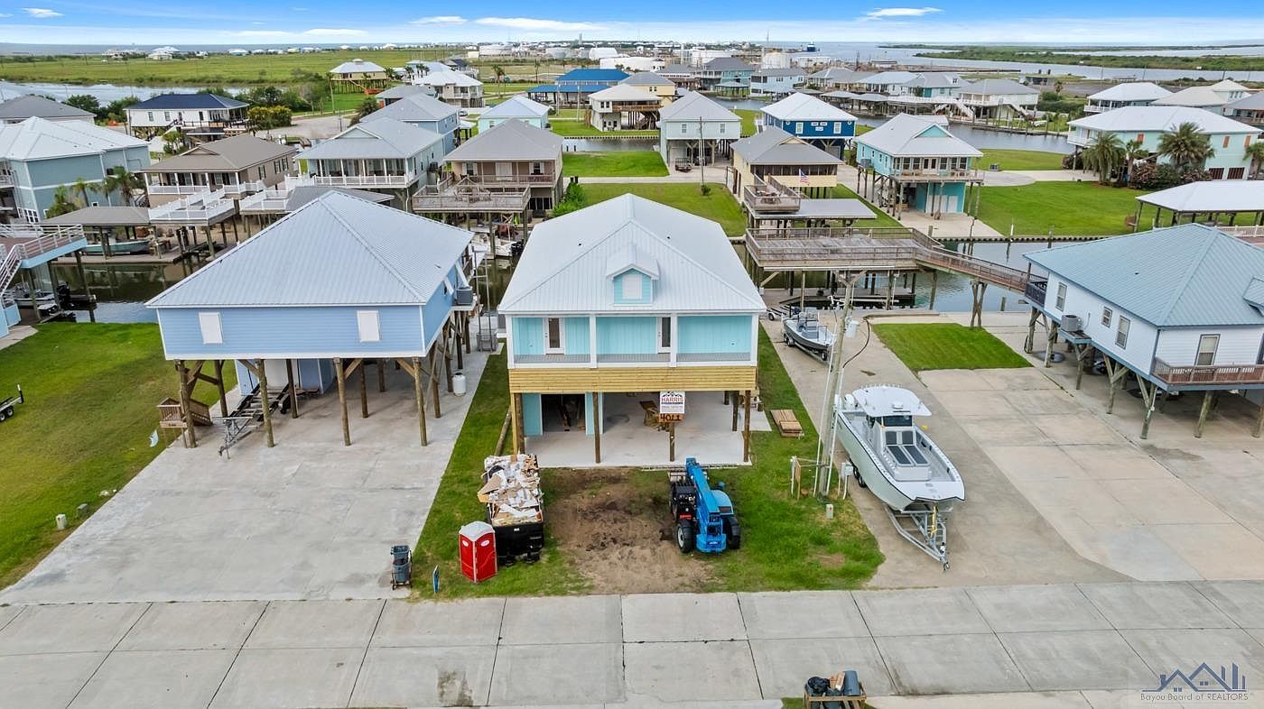 4011 Carly Ln, Grand Isle, LA 70358 | MLS #2024010529 | Zillow