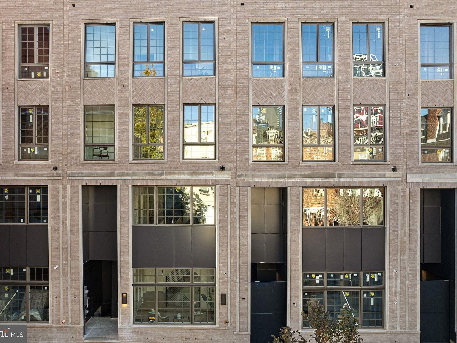 1102 Cypress St, Philadelphia, PA 19107 | MLS #PAPH2551816 | Zillow