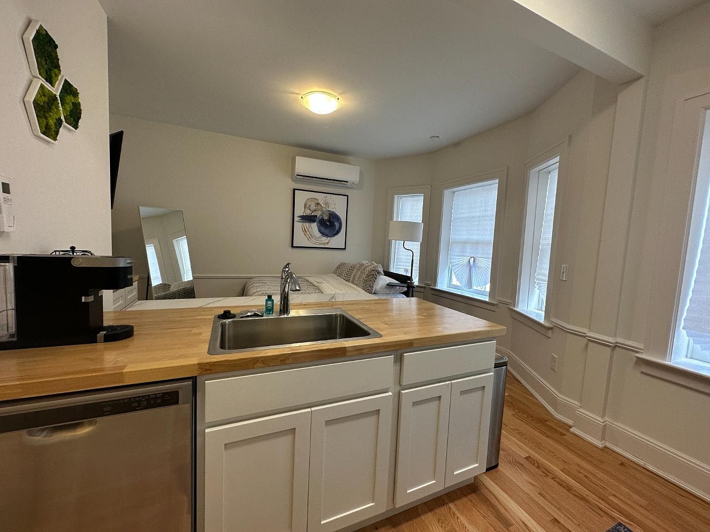 2804 S Moreland Blvd APT 304, Cleveland, OH 44120 | Zillow