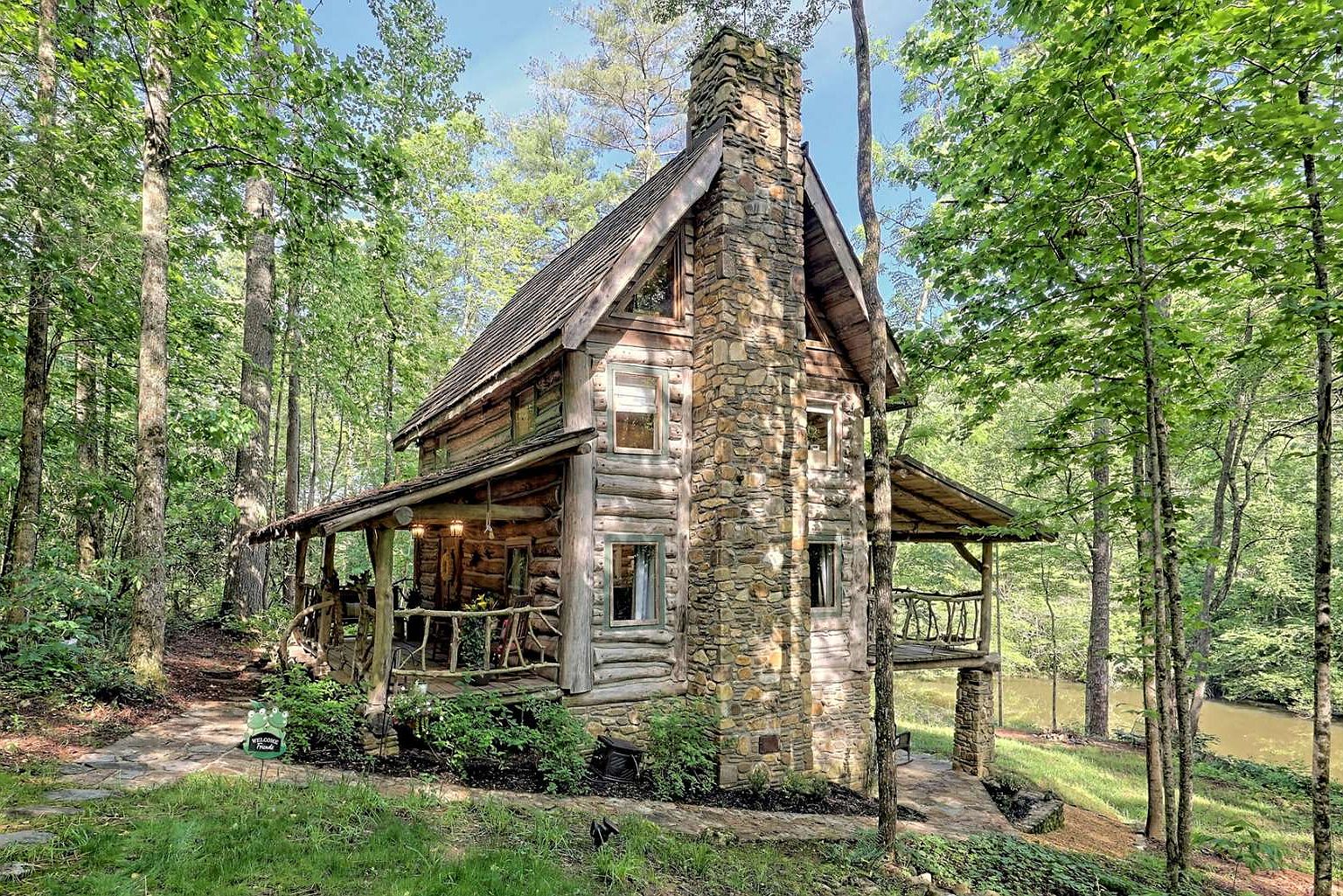 1092 Hunter Rdg, Clayton, GA 30525 | MLS #325255 | Zillow