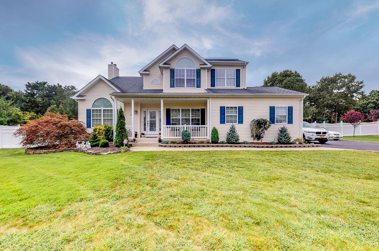 45 Jordan Dr, Medford, NY 11763 | Zillow