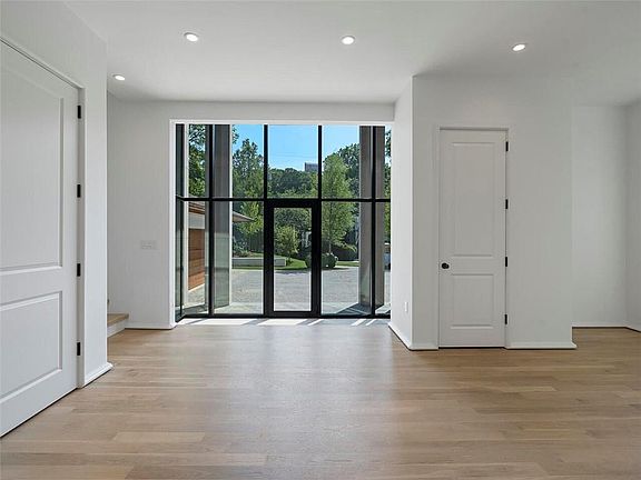 3825 Vermont Rd NE, Atlanta, GA 30319 | MLS #7126009 | Zillow