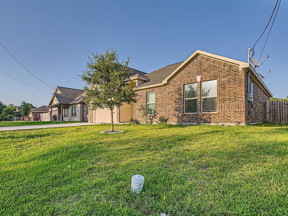 8101 Rice Rd, Dickinson, TX 77539 | MLS #30999068 | Zillow