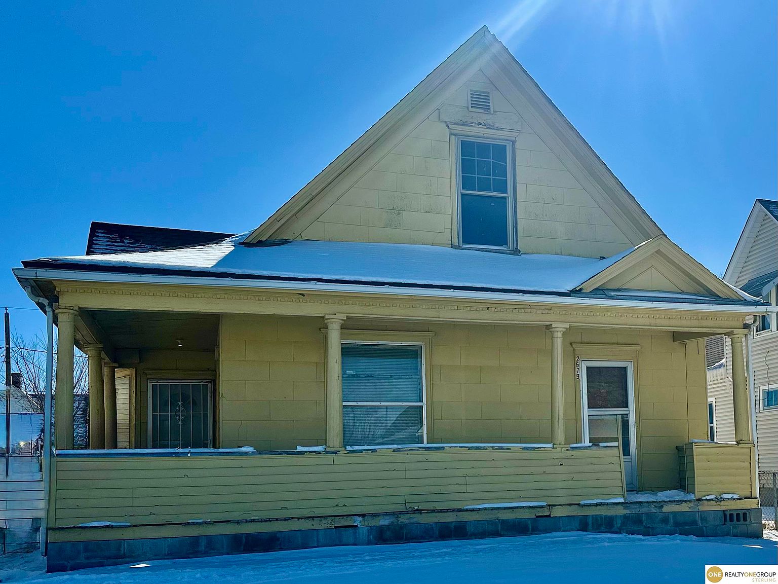 2579 Manderson St, Omaha, NE 68111 | Zillow