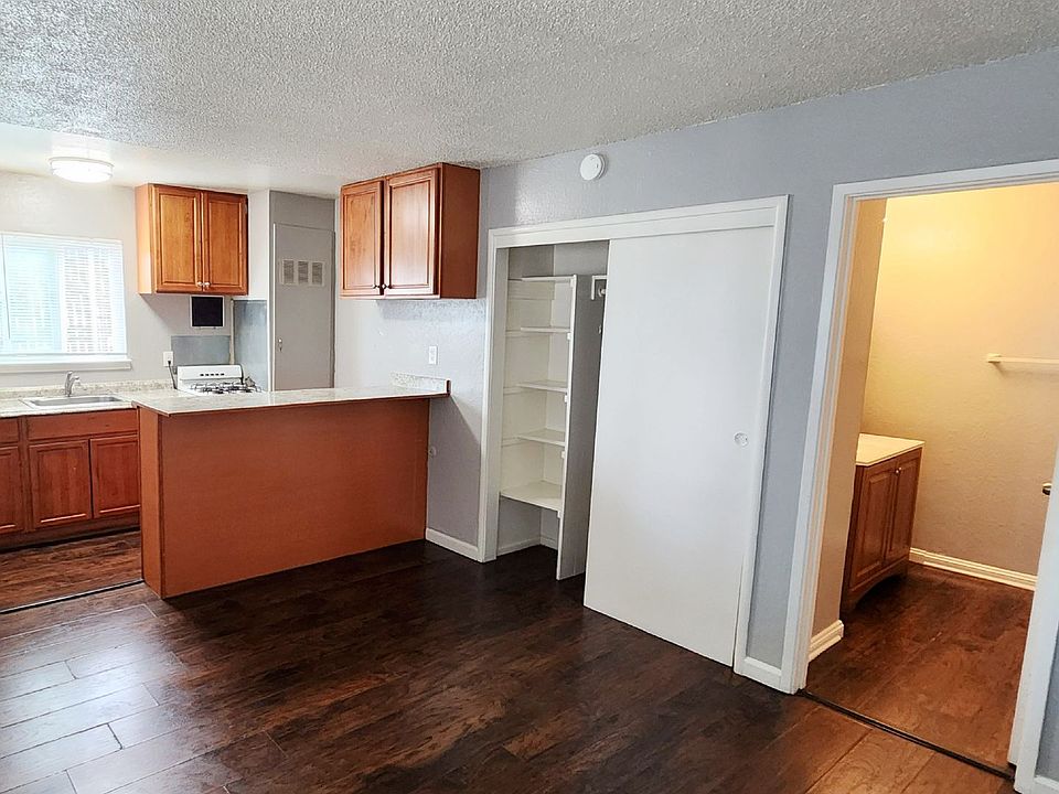 1111 Detroit Ave APT 2, Concord, CA 94520 | Zillow