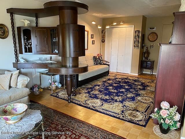 5 Windham Loop APT 3M, Staten Island, NY 10314 | Zillow