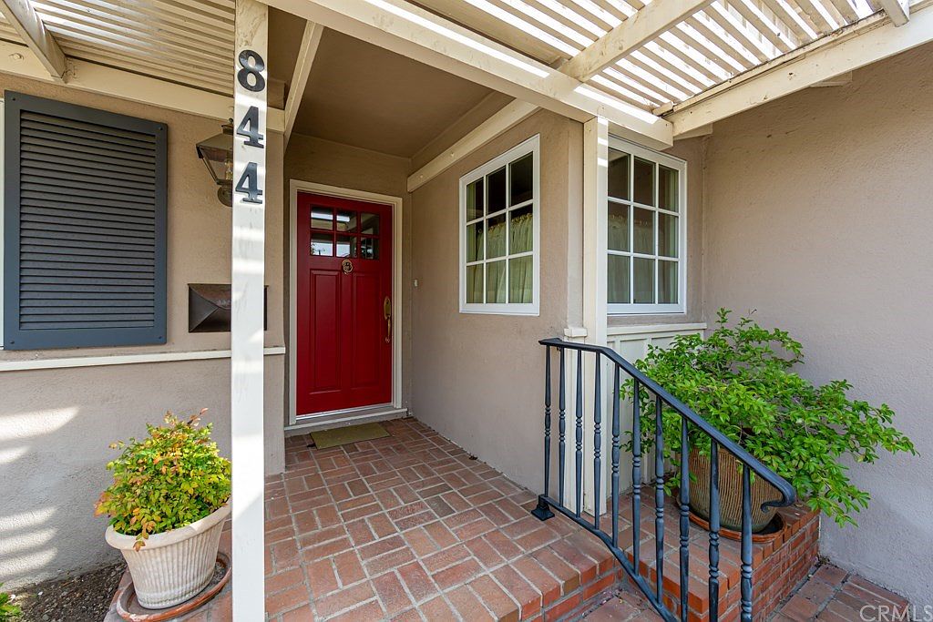844 Roxanne Ave, Long Beach, CA 90815 | Zillow