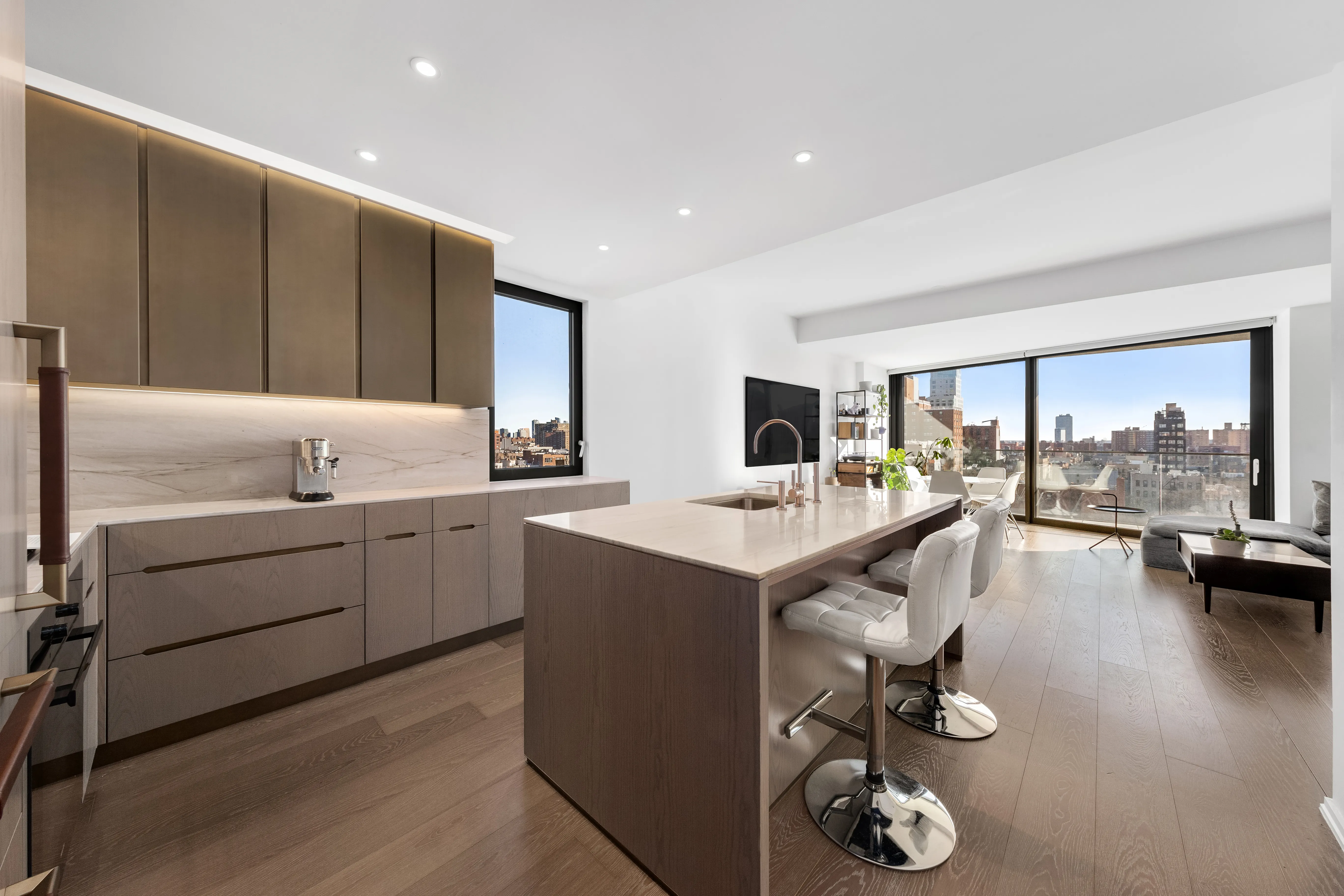 199 Chrystie Street #10 in Lower East Side, Manhattan | StreetEasy