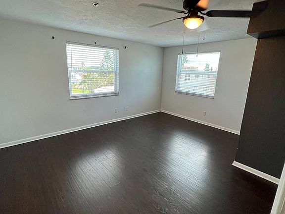 18131 Gulf Blvd APT E, Saint Petersburg, FL 33708 | Zillow