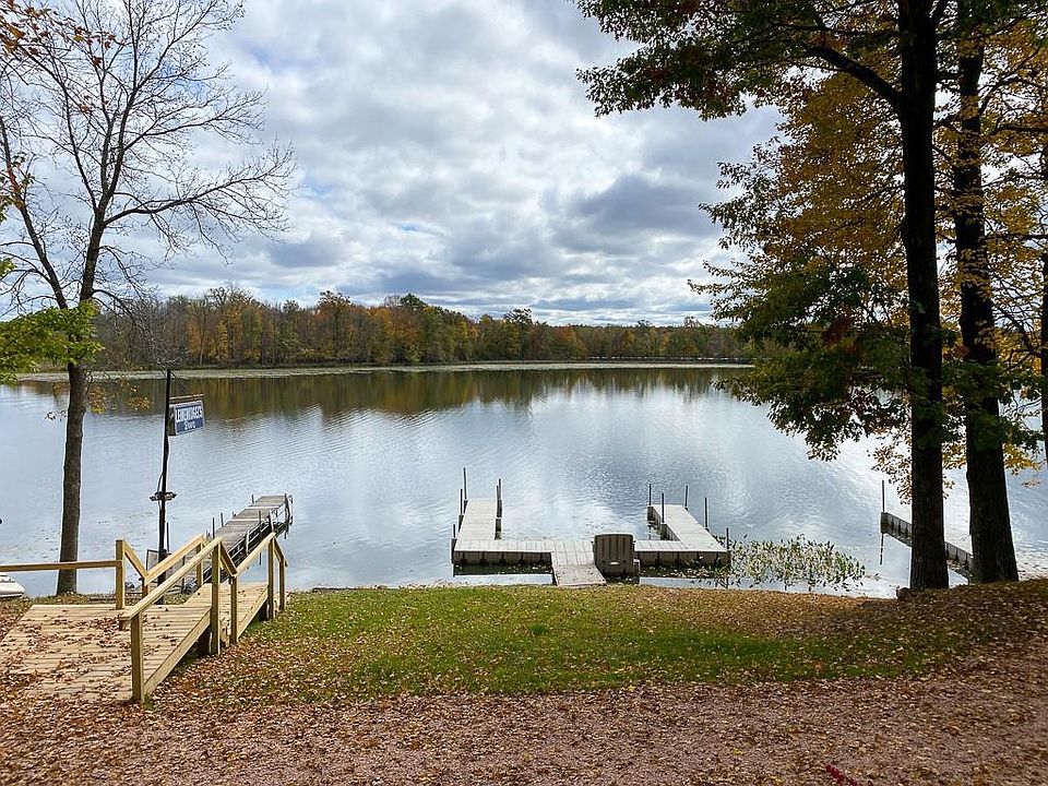 W14549 Plummer Rd, Weyerhaeuser, WI 54895 | MLS #1561185 | Zillow