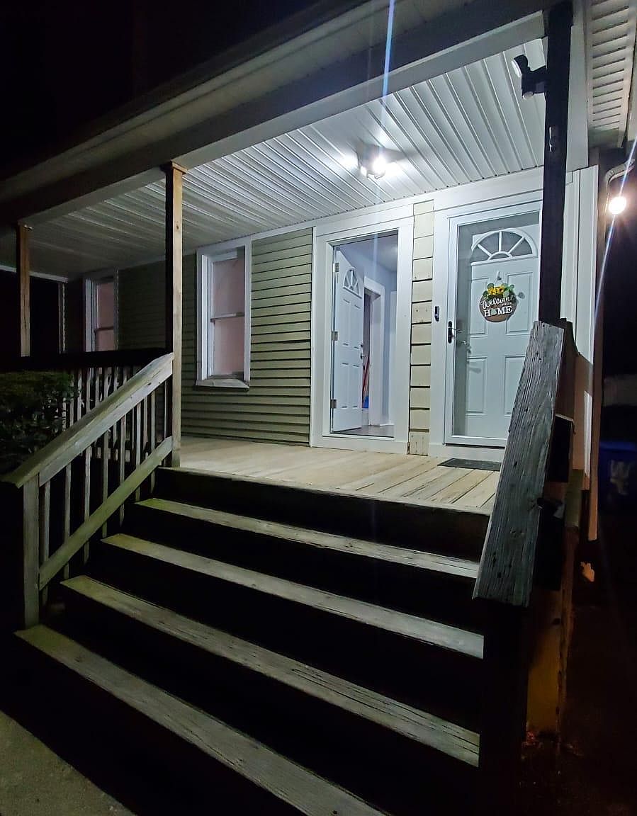 43 Wiklund Ave FLOOR 1, Stratford, CT 06614 | Zillow