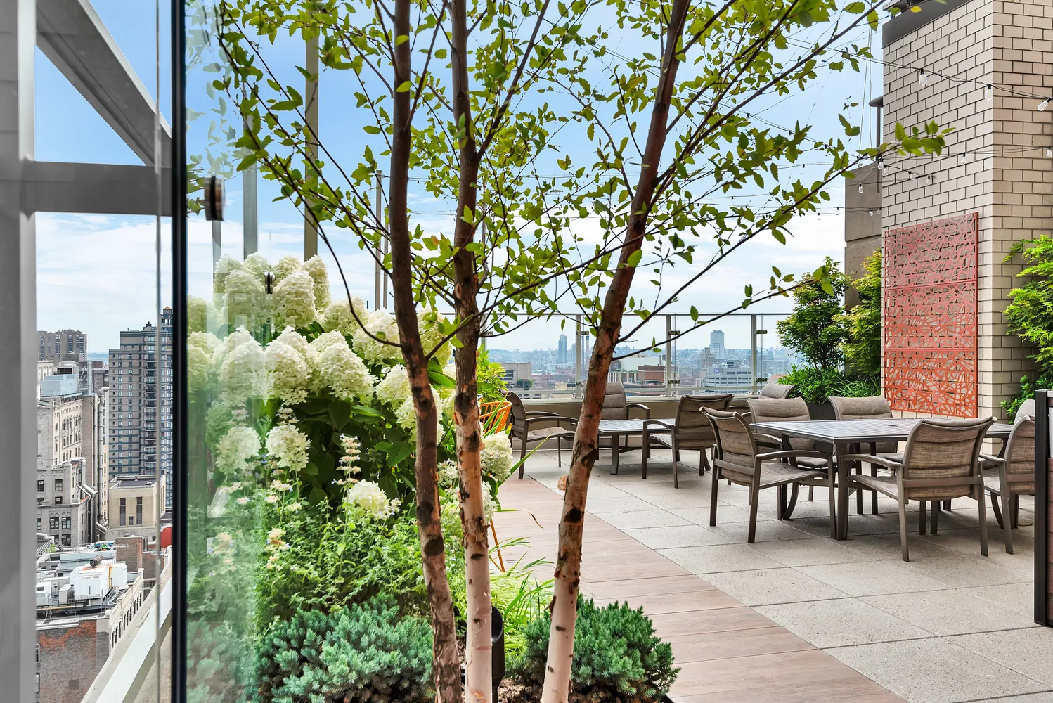 280 Park Avenue South #18EF in Flatiron, Manhattan | StreetEasy